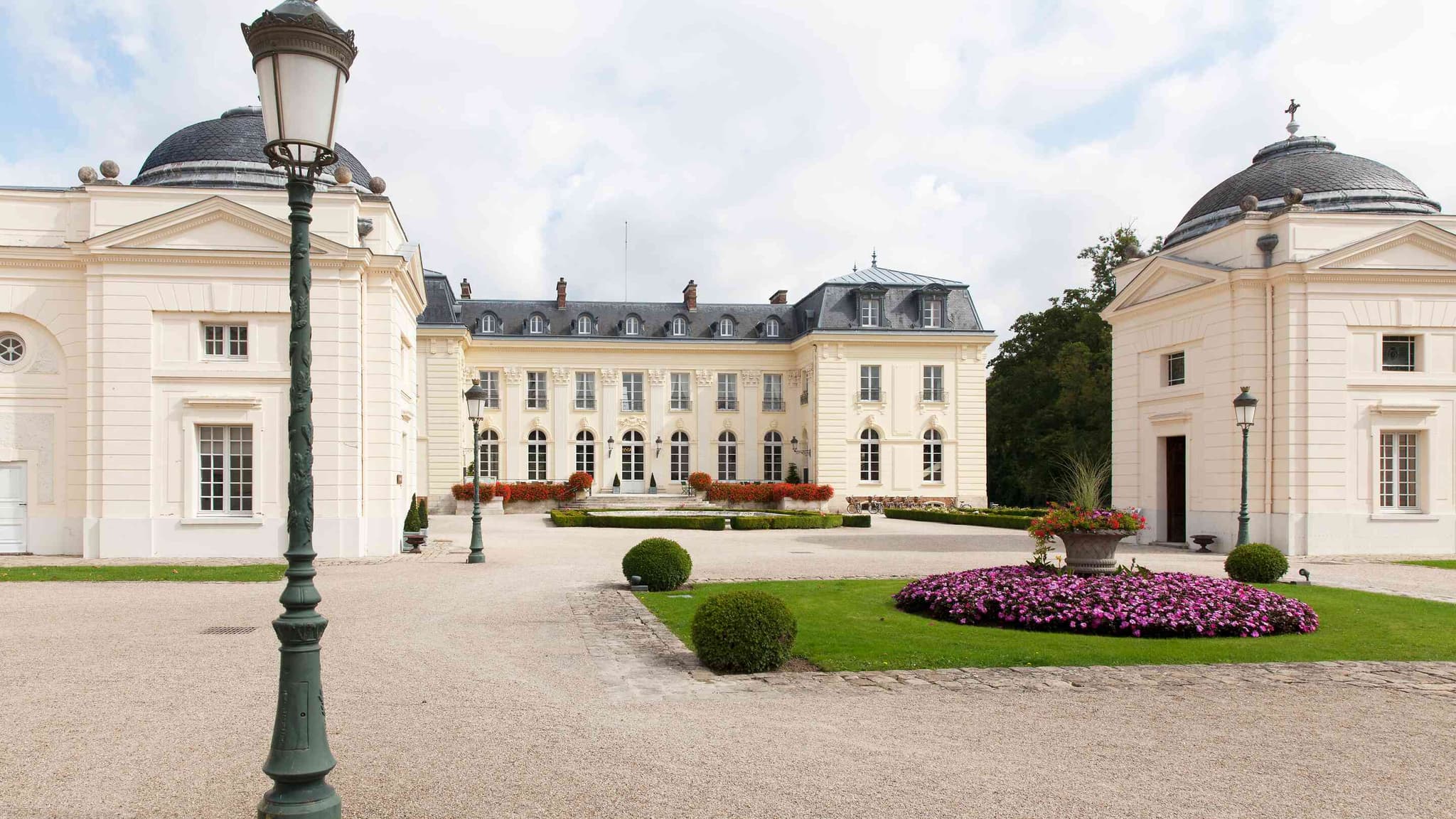 Domaine de Béhoust : seminar venue and meeting rooms at BEHOUST France