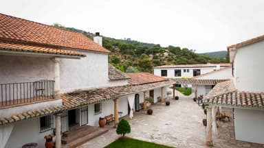 La Finca El Bosque : seminar venue and meeting rooms at PEZUELA DE LAS ...